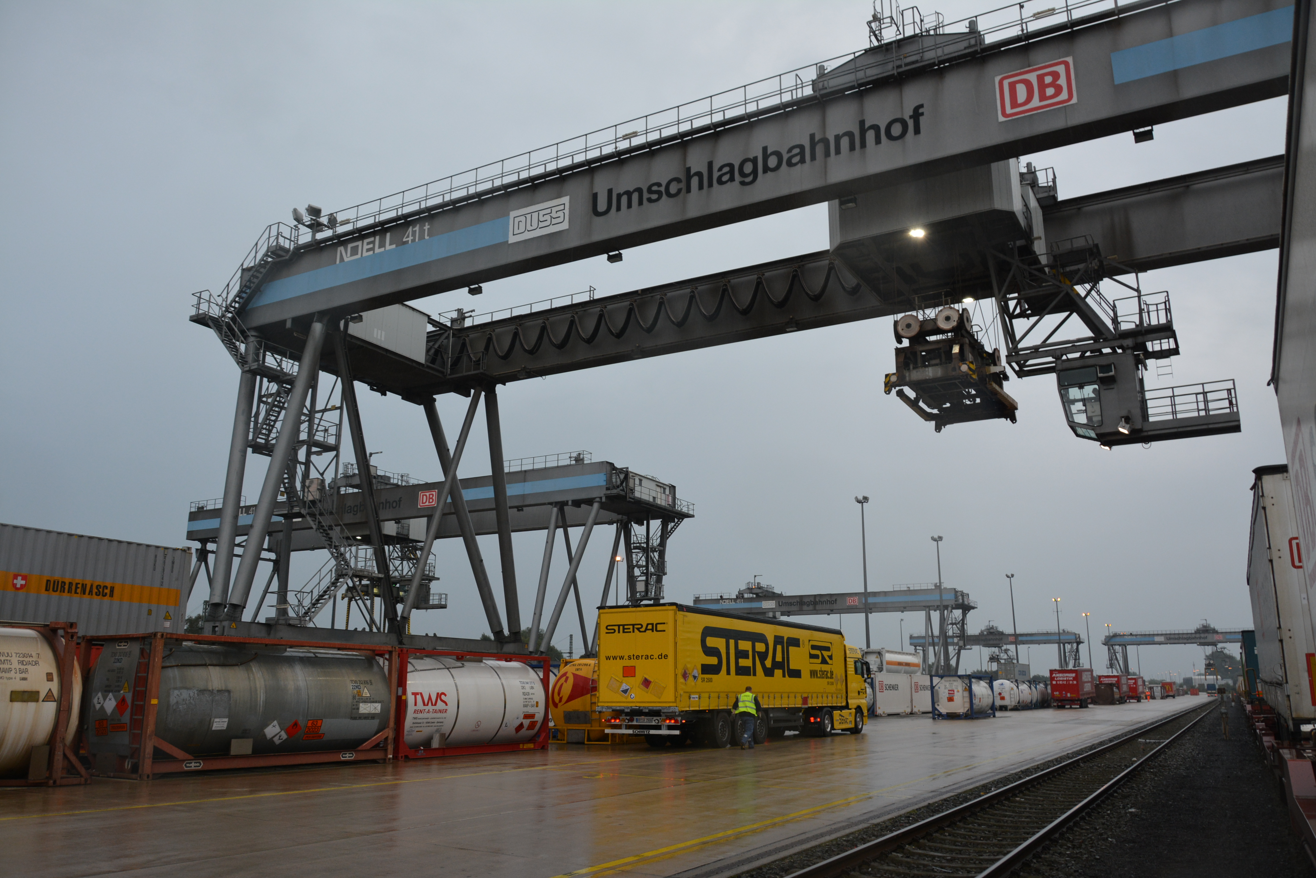 Italien kombinierter Verkehr: STERAC Transport & Logistik